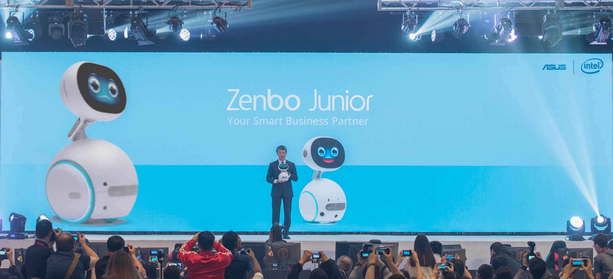 ASUS showcases AI-powered Zenbo Junior robot at Incredible Intelligence 2018 | ASTIG.PH