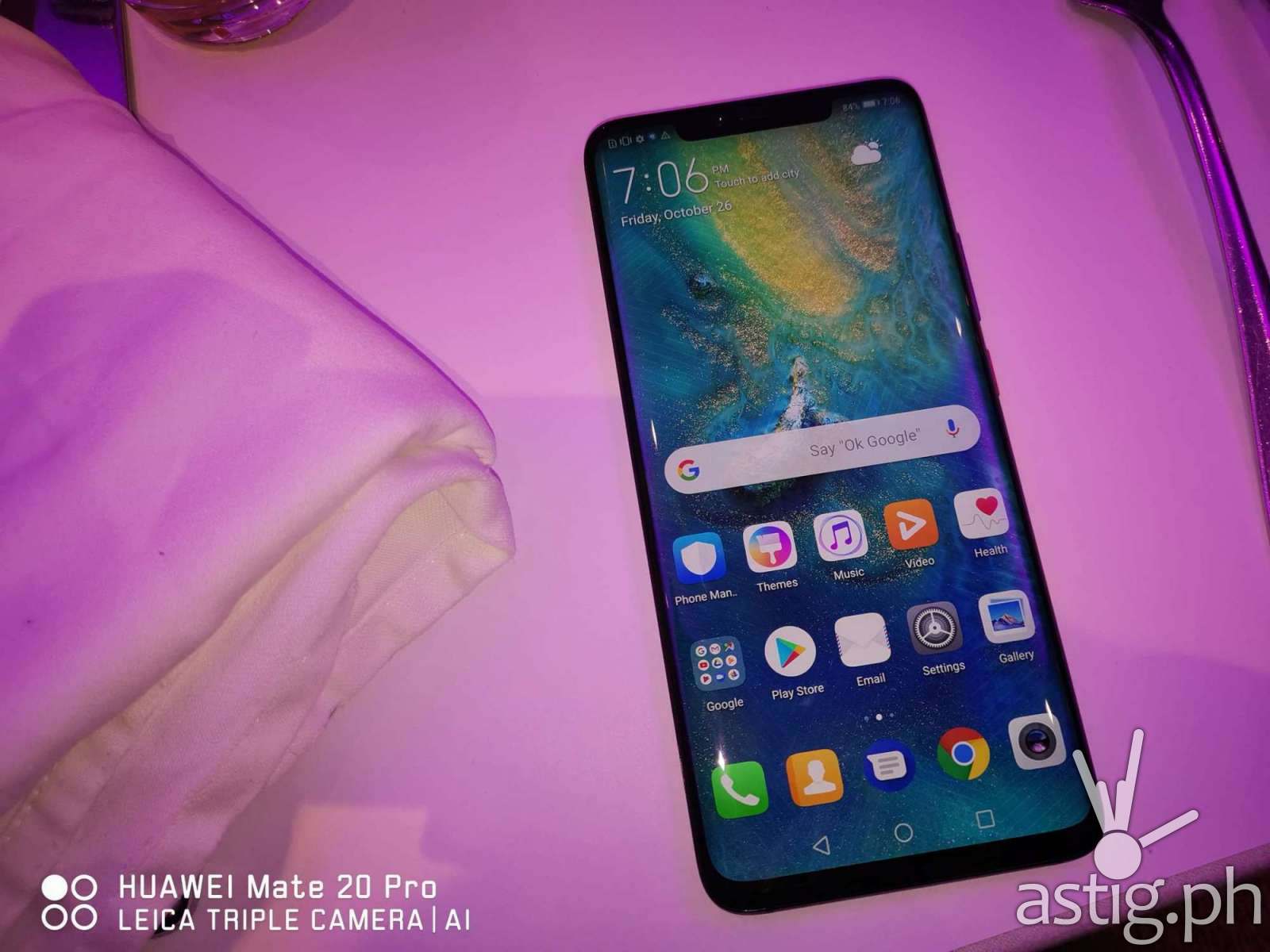 Huawei Mate 20 Pro ushers triple-cam, 7nm era phones at P49,990 | ASTIG.PH
