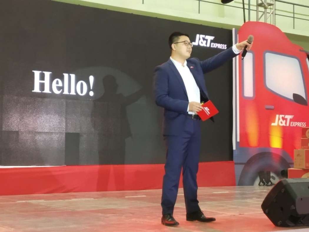 J&T Express is the newest delivery service in PH – ASTIG: Philippine ...