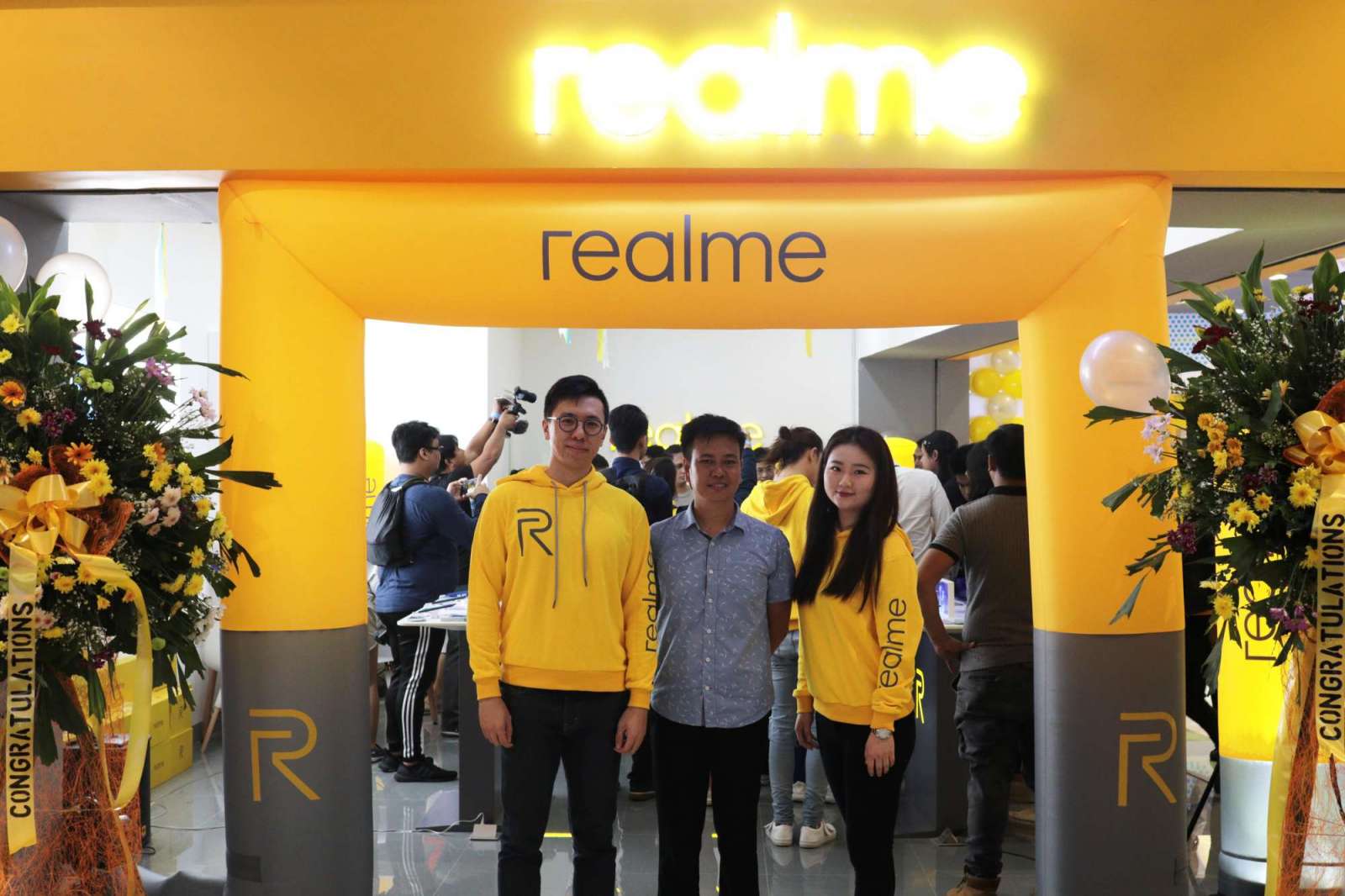 Great News From Real Me: Promos and Opening of Concept Stores ...