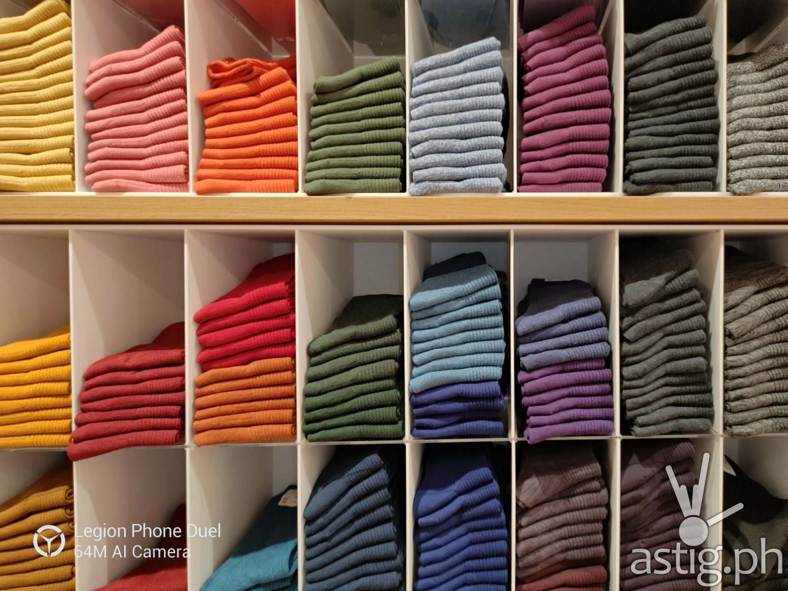 UNIQLO colors sample photo – Legion Phone Duel (Philippines) – ASTIG ...