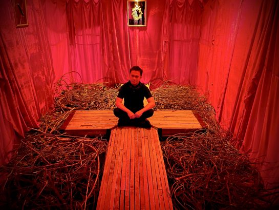 Jonathan Manalo intensifies the comforting experience of Kristine Lim's ...