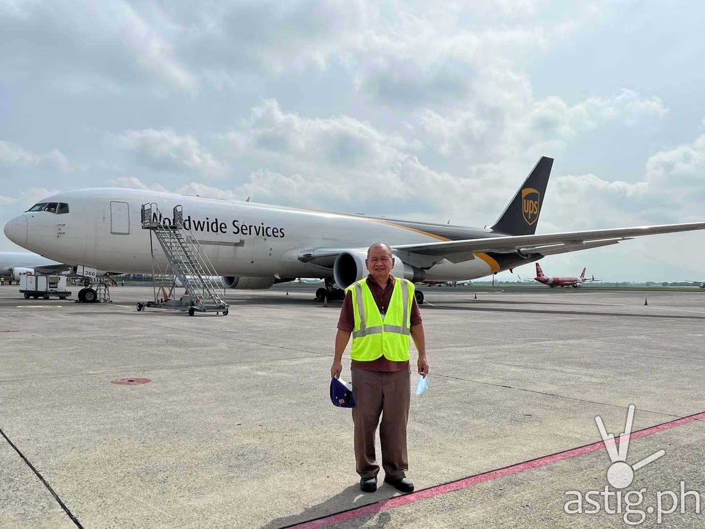 Mang Boy Salas shows us how a UPSer’s job of pushing back is done ...