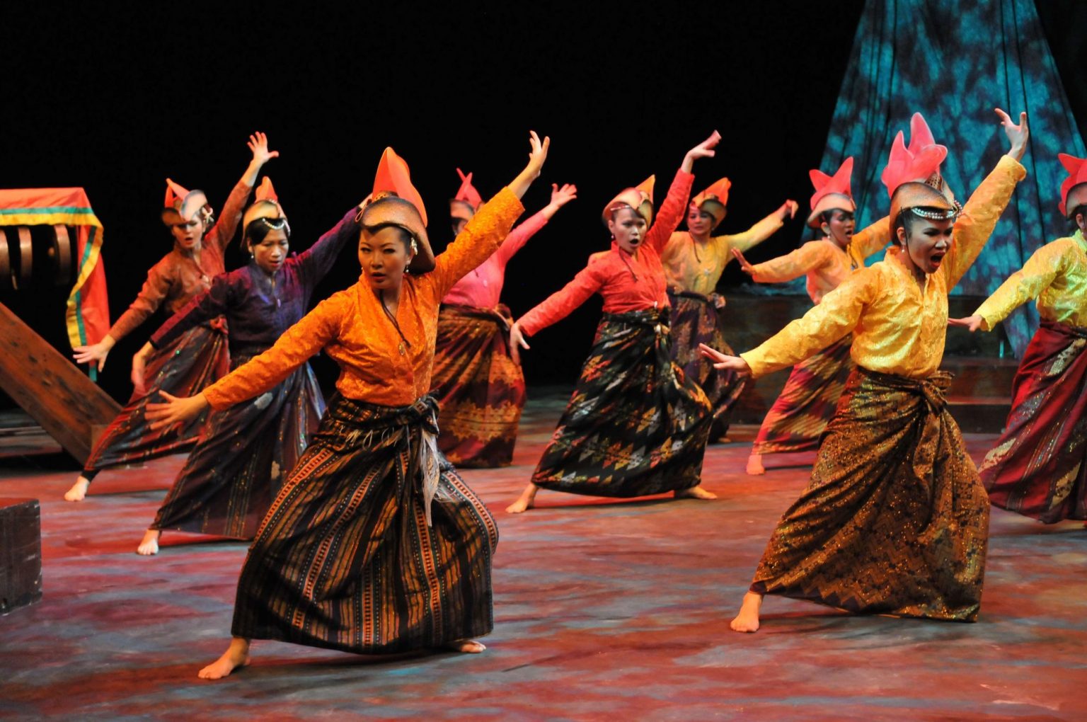 Indak Pilipinas: The Best of Philippine Folk Dance at The MET – ASTIG ...