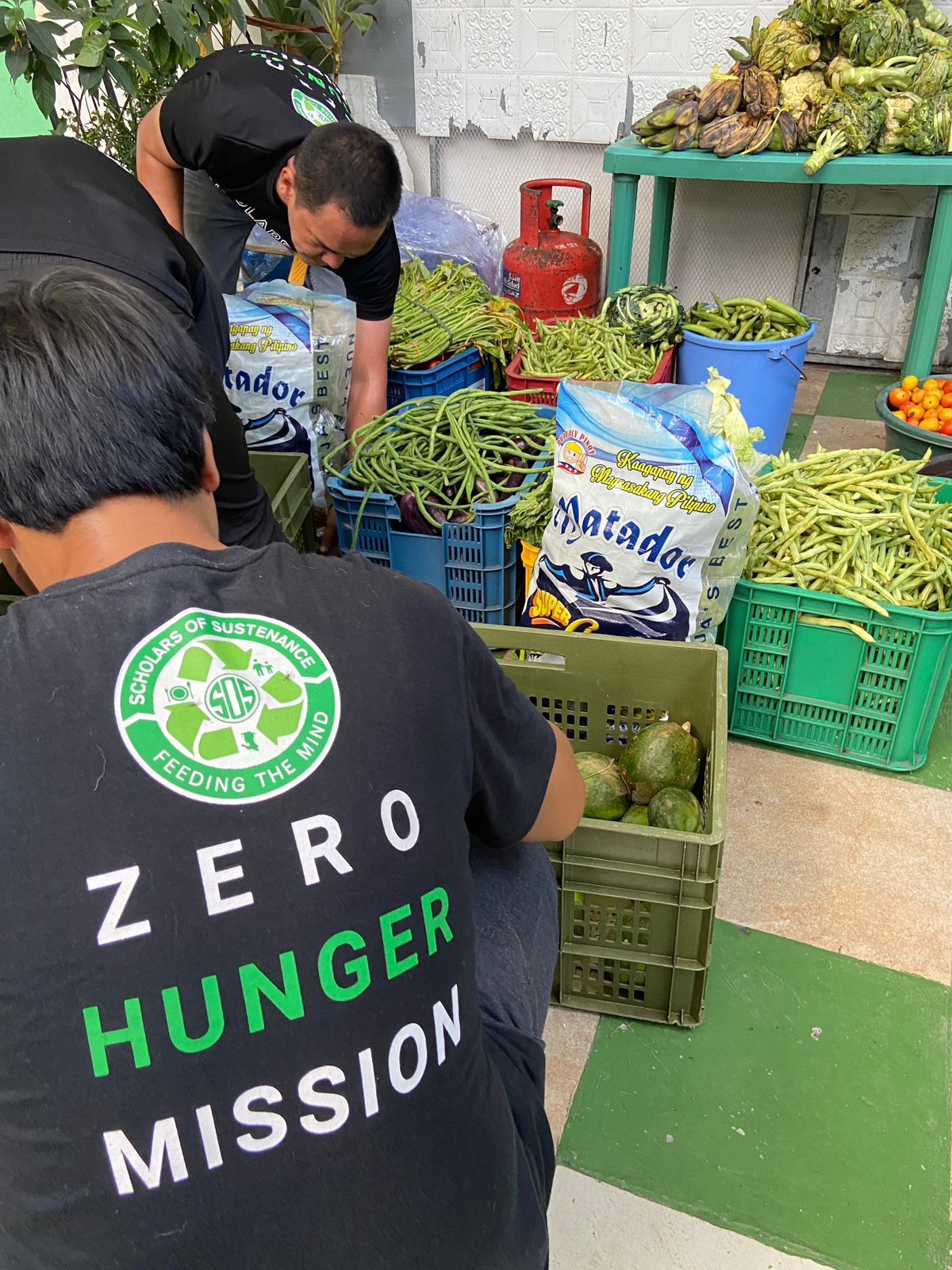 Allianz PNB Life and SOS PH Food Rescue: A Sustainable Partnership for ...