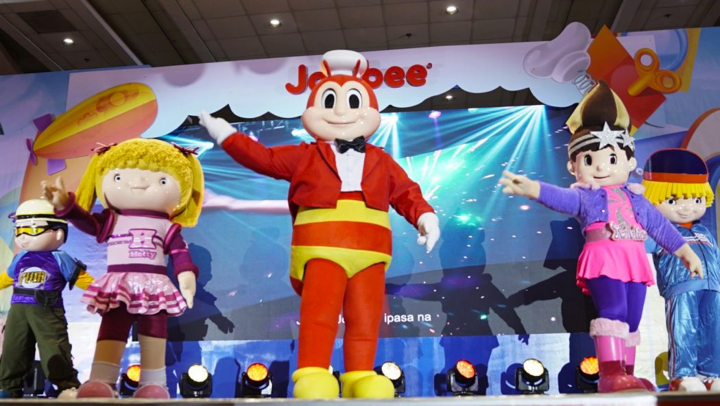 Jollibee brings kids together with shows, games, and food at first ever ...