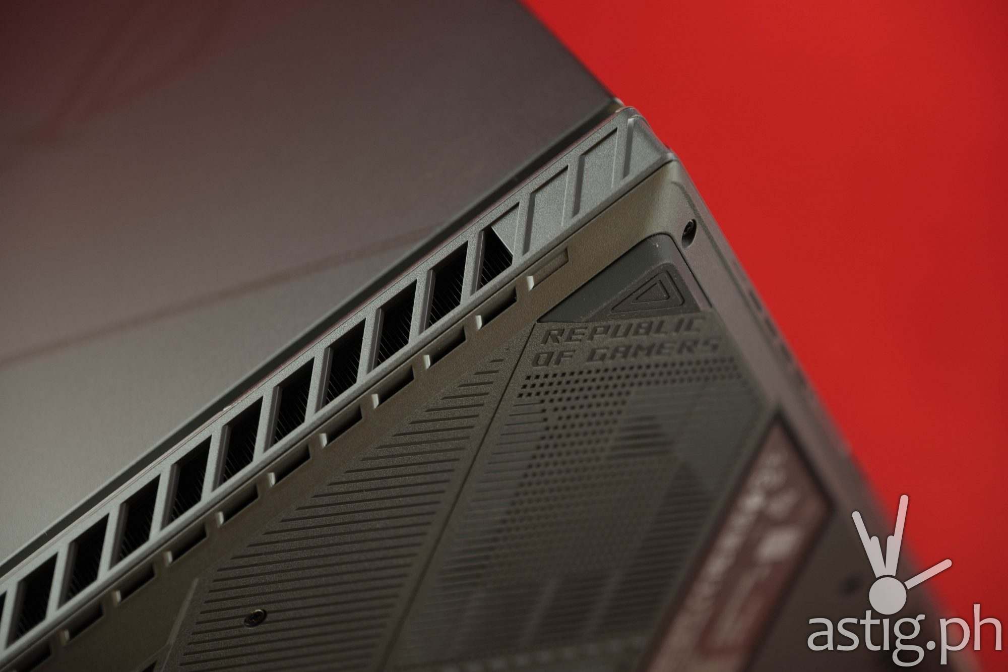 Top edge – ROG Strix G16 – ASTIG: Philippine News & Reviews
