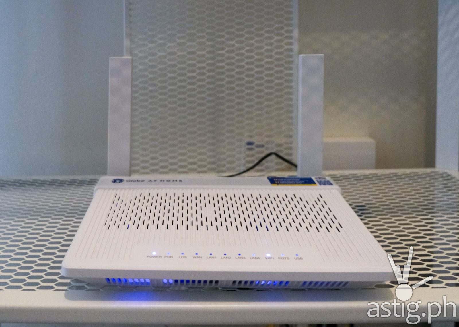 Home WiFi Internet router modem Globe At Home – ASTIG: Philippine News ...
