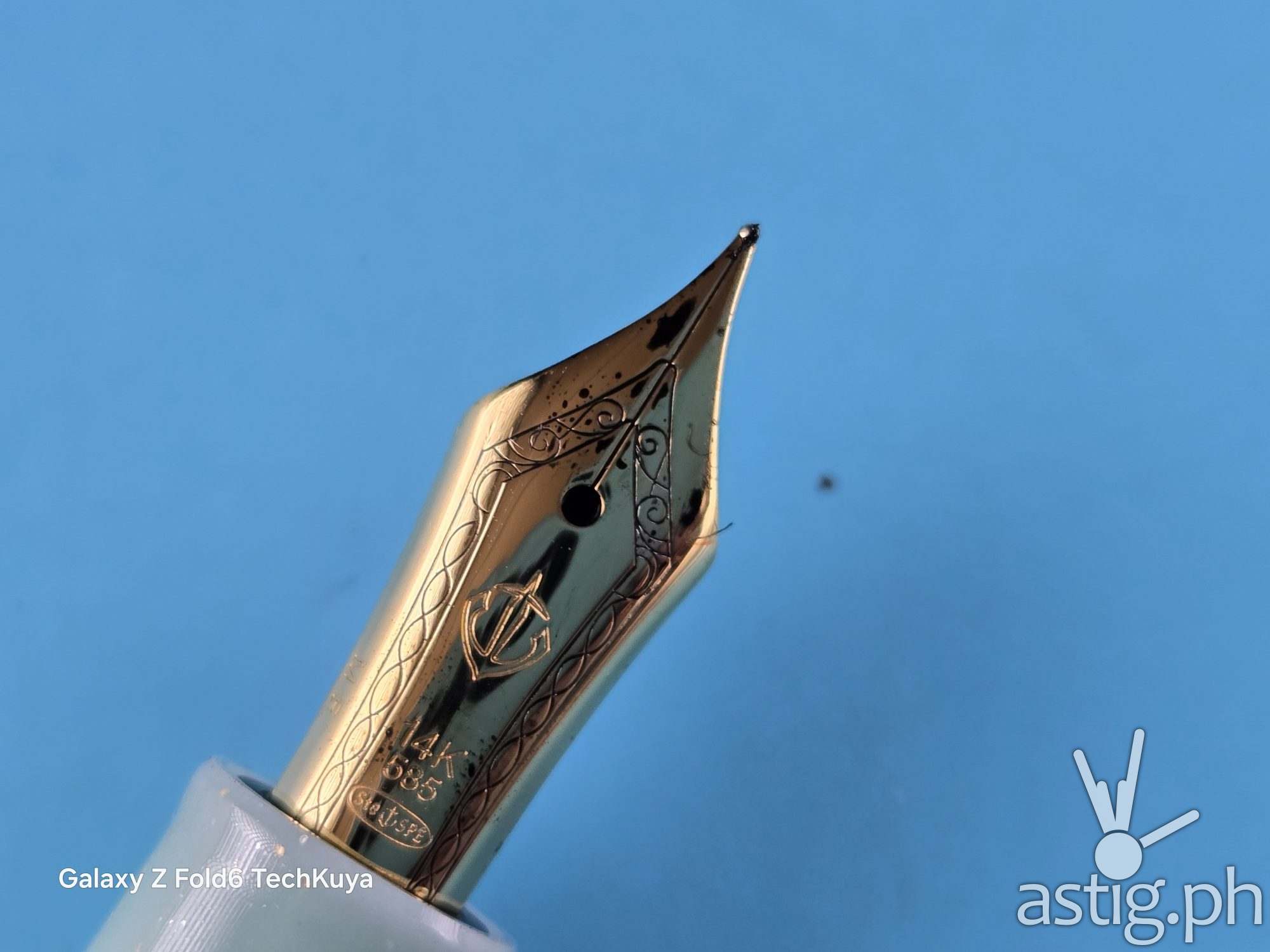 Fountain pen nib – Galaxy Z Fold6 5G camera sample – ASTIG: Philippine ...