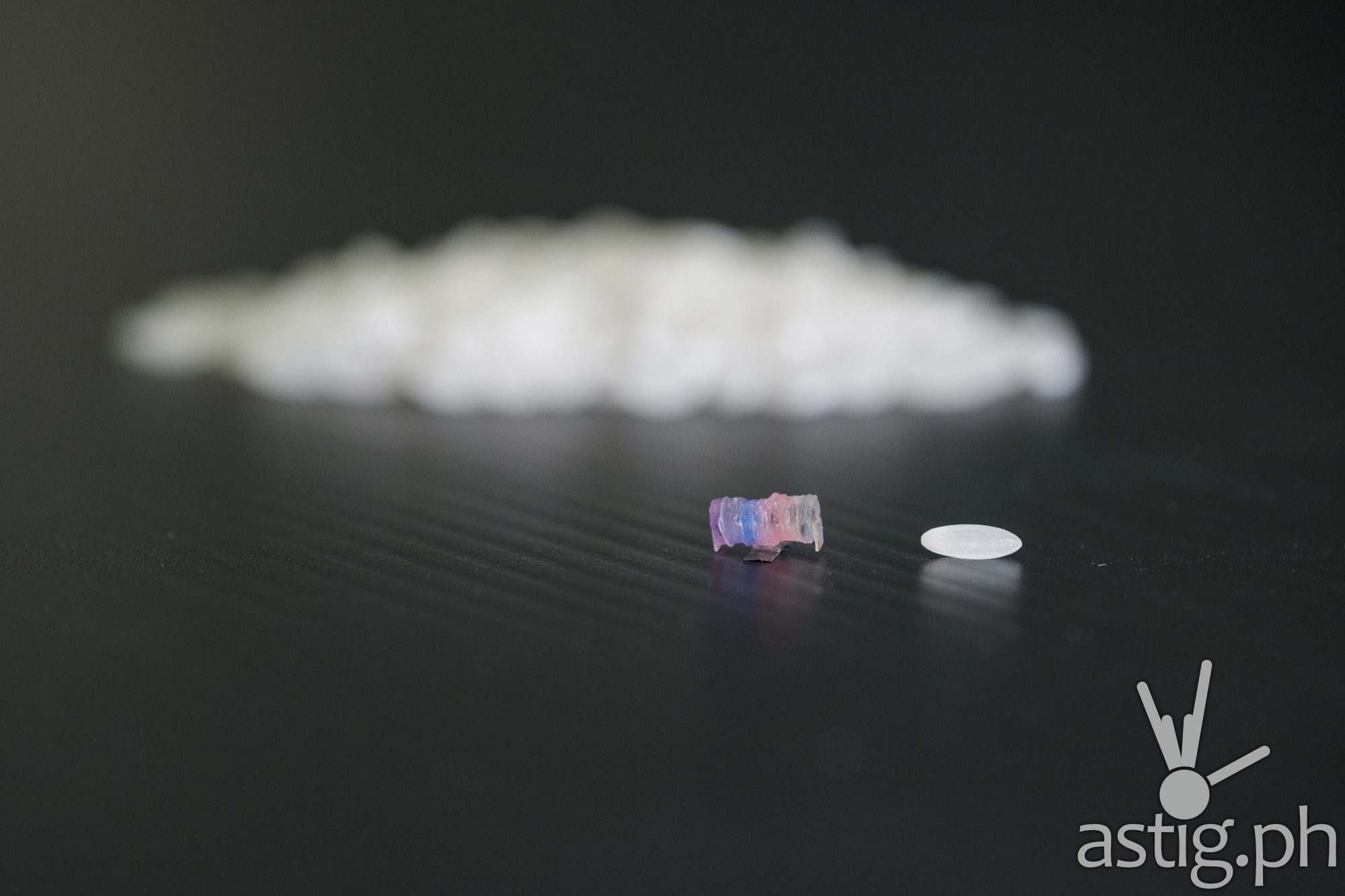 Scientists develop grain-sized drug courier robots that can treat ...