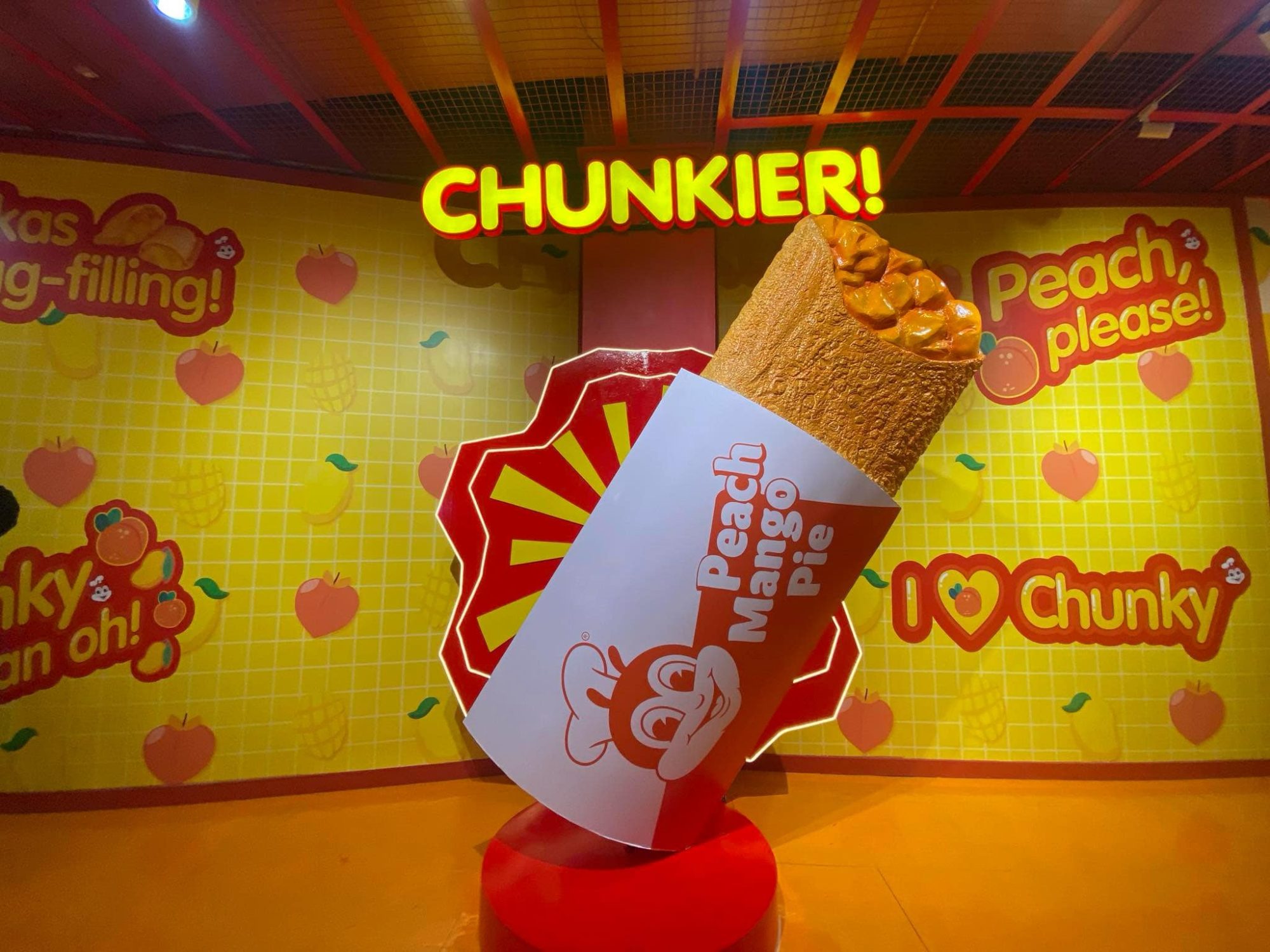 Jollibee’s Peach Mango Pie takes over – ASTIG: Philippine News & Reviews