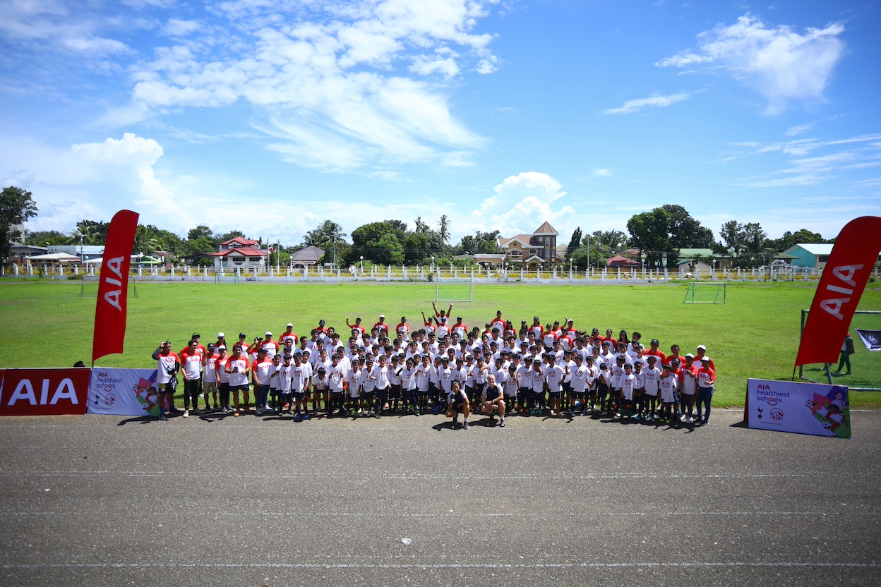 Tottenham Hotspur coaches host football clinic in Iloilo for – ASTIG ...